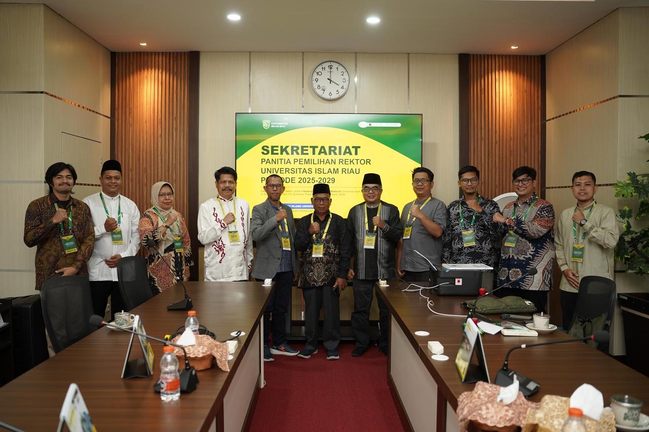 Tiga Dosen Terbaik UIR Resmi Mendaftar sebagai Bakal Calon Rektor ...