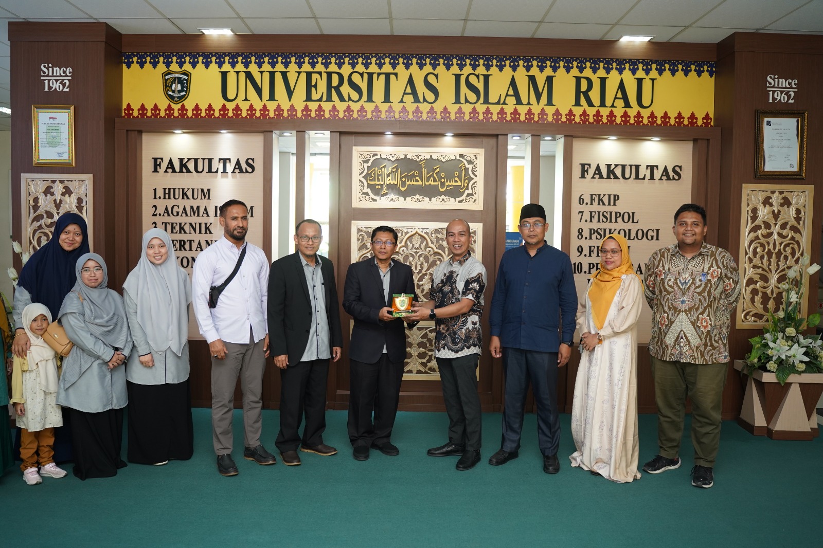 Perkuat Jejaring Global, UIR Terima Kunjungan Benchmarking dari USIM ...