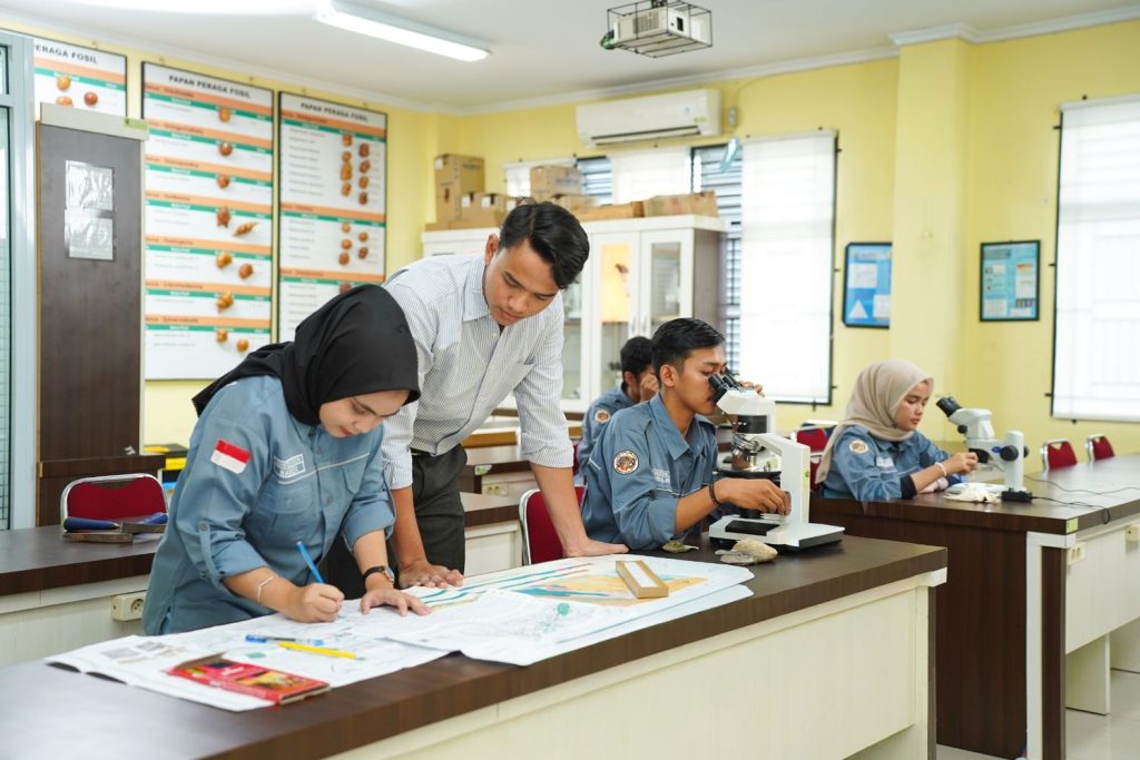 Program Pendidikan - Universitas Islam Riau