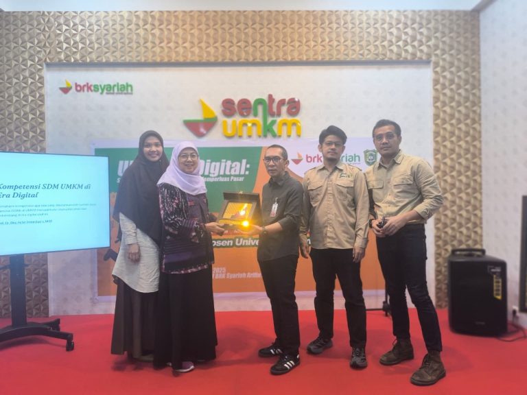 UIR EN - Universitas Islam Riau