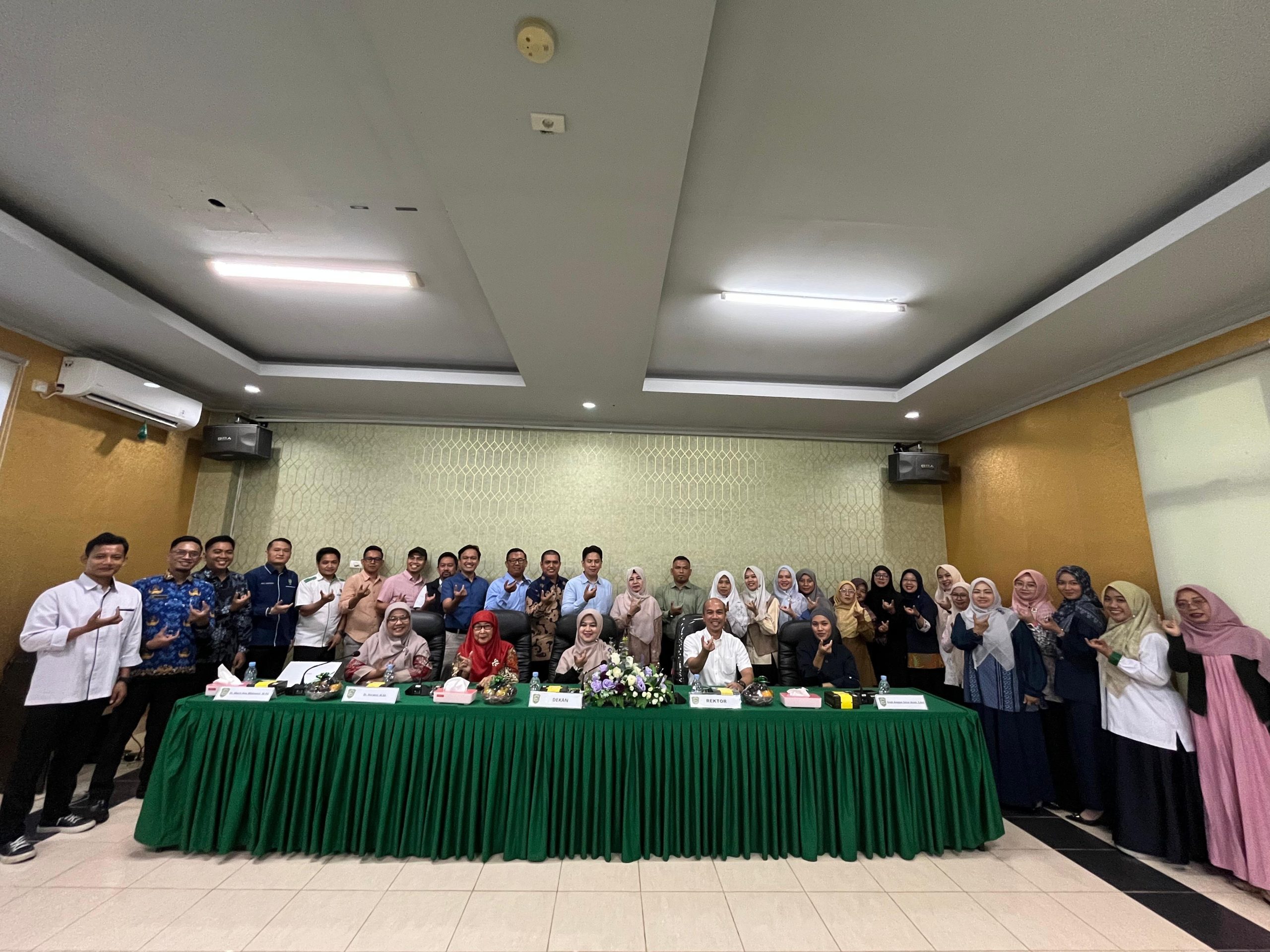 Perkuat Mutu Pelaksanaan PPG, FKIP UIR Terima Kunjungan Direktorat ...